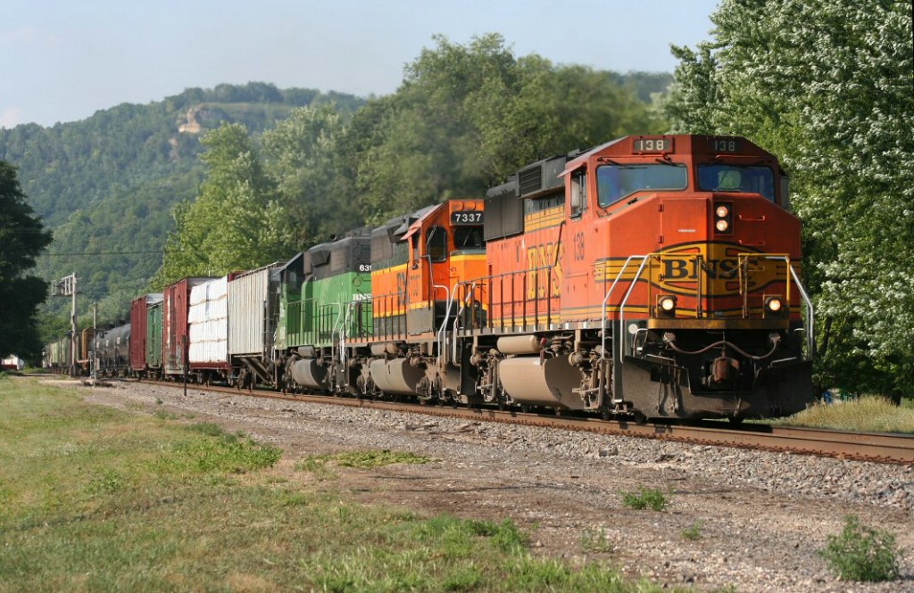 BNSF 138